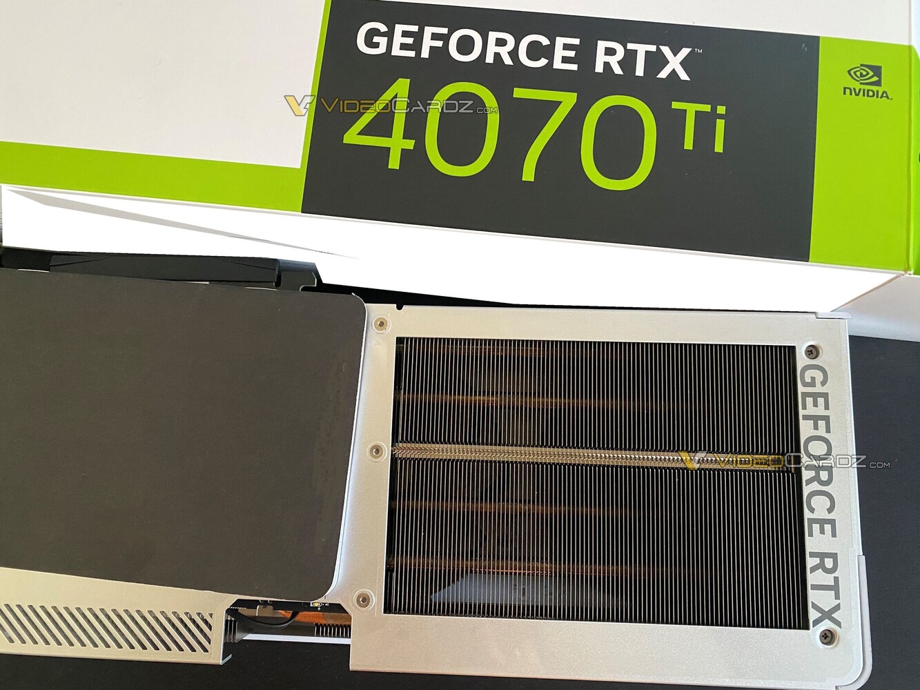RTX 4070 Ti dostane 16-pin koncovku, pribalená je aj redukcia | Sector.sk